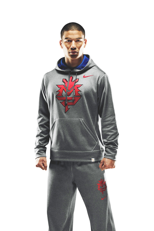 Manny Pacquiao's Fashionable Knockout - Al Borde