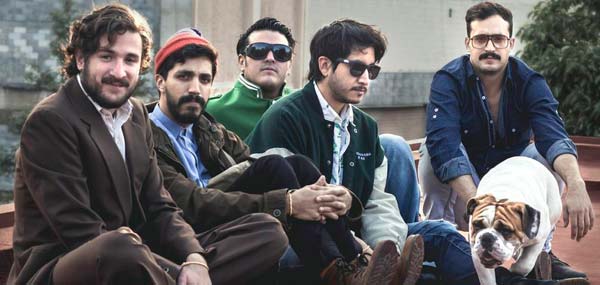 Little Jesus: Del futbol al rock en español - Al Borde