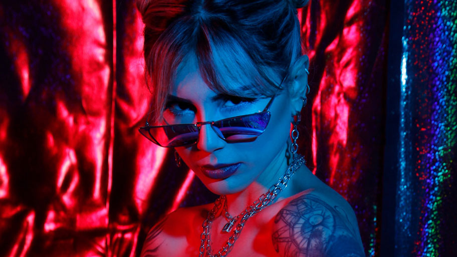 NATYASH Is a Total “Malosa” and Launches Into The Metaverse - Al Borde